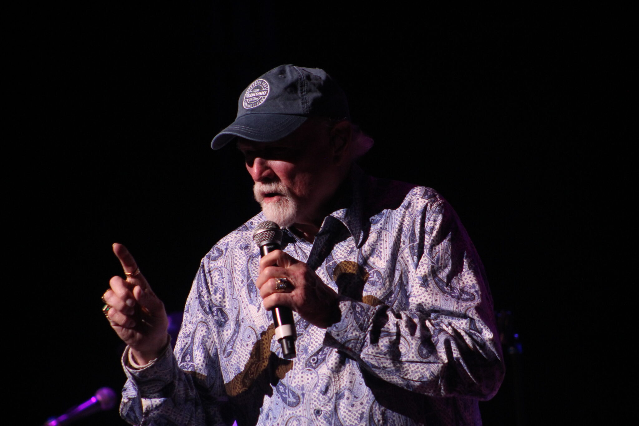 REVIEW: Mike Love of The Beach Boys, with Bruce Johnston and The Beach ...